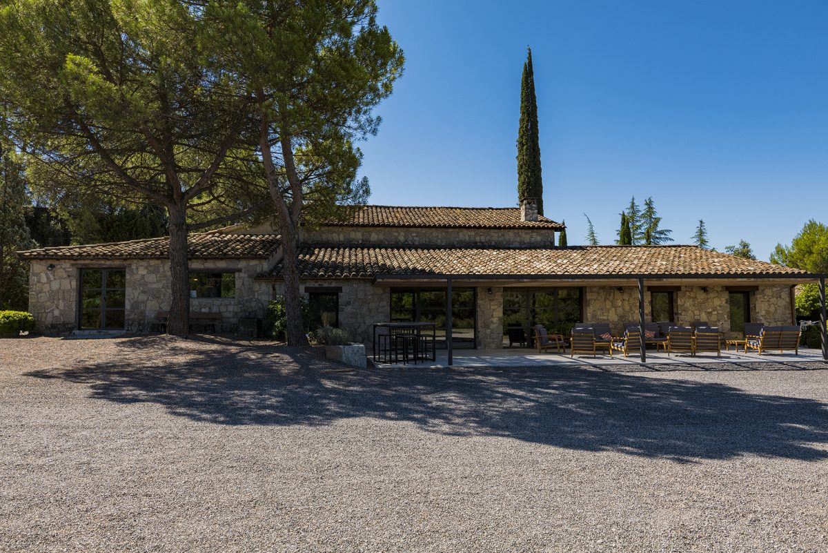 Abadal, wines from the appellation of origin D.O. Pla de Bages